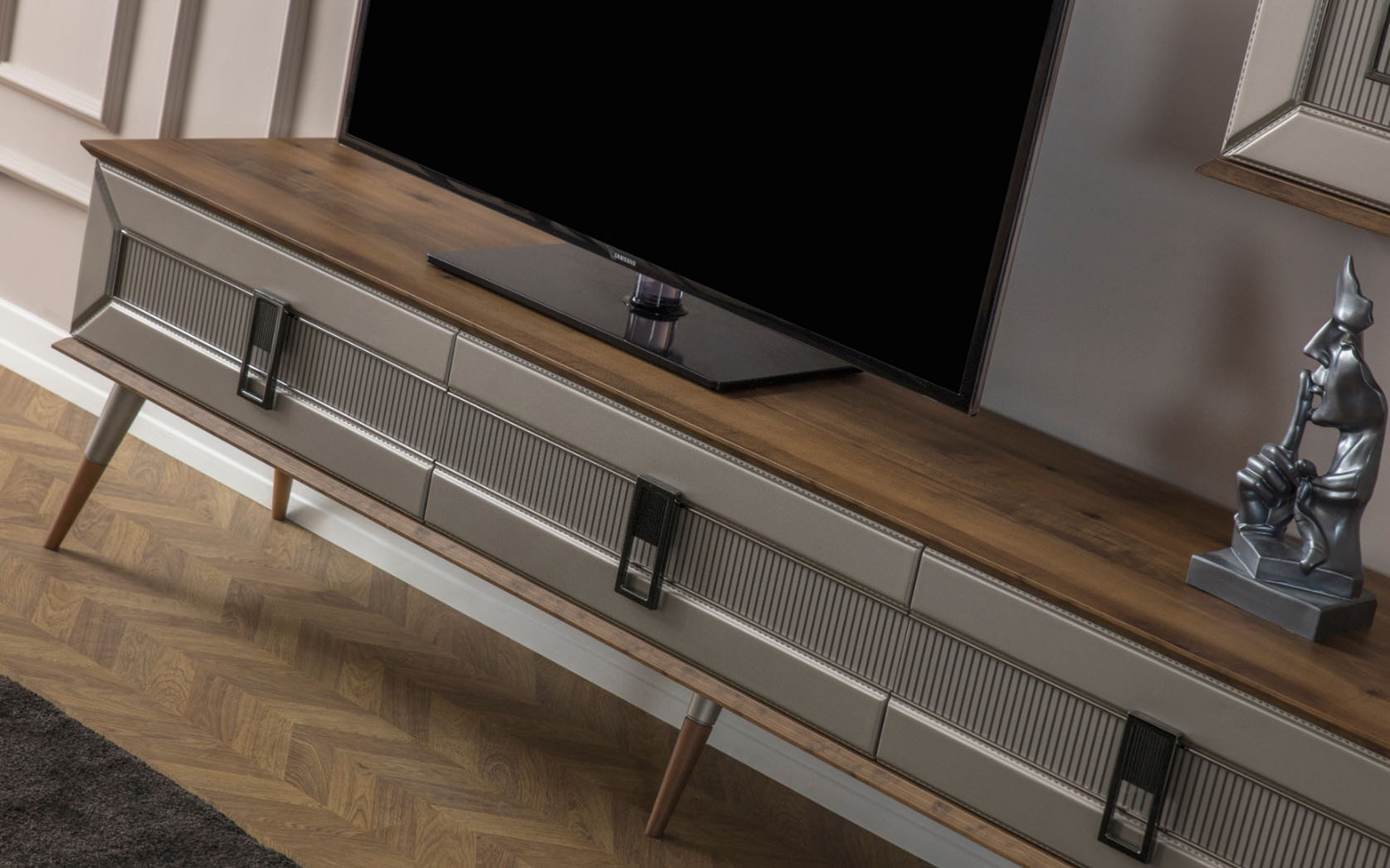 Tonza Home & Tonza Furniture