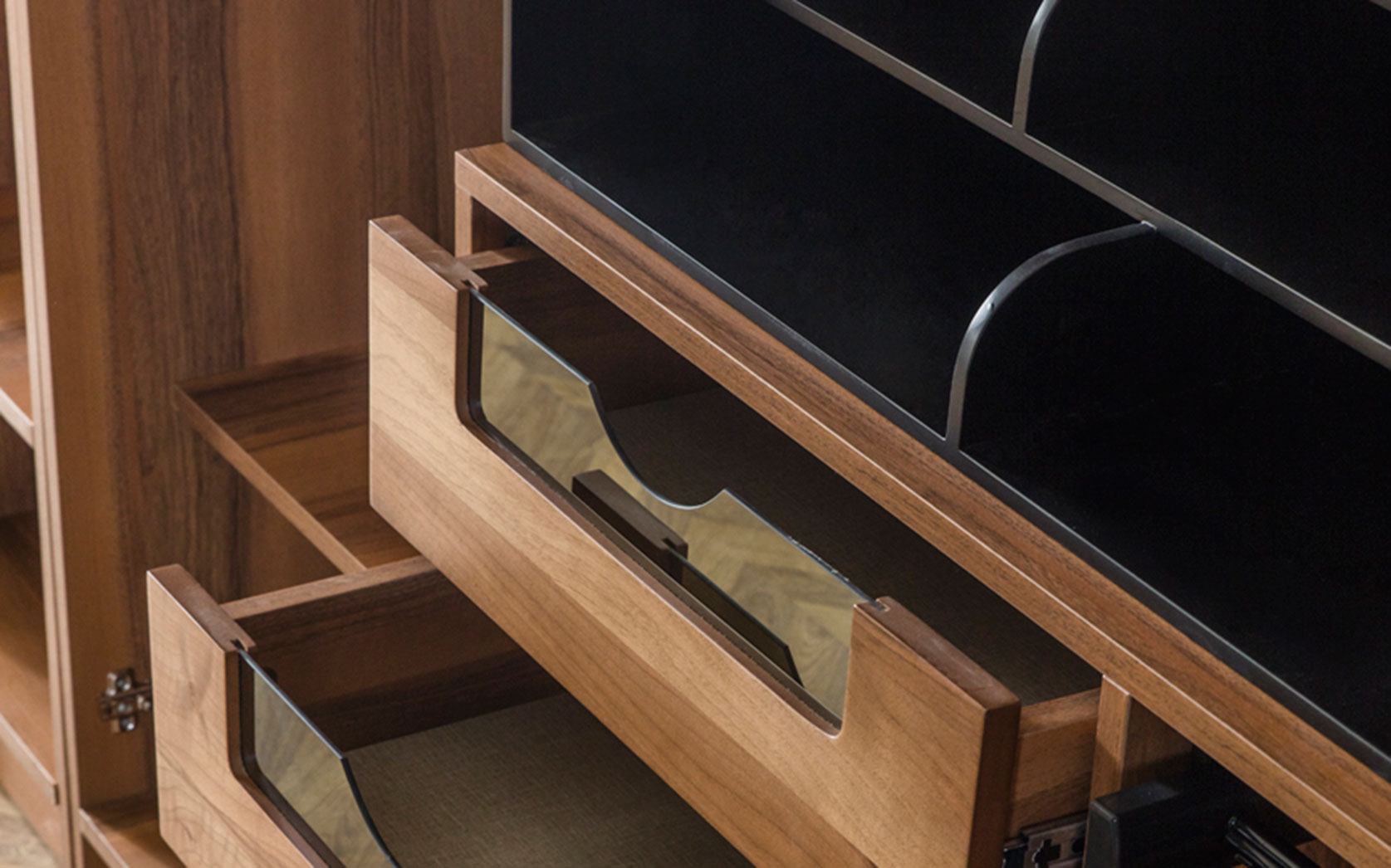 Tonza Home & Tonza Furniture