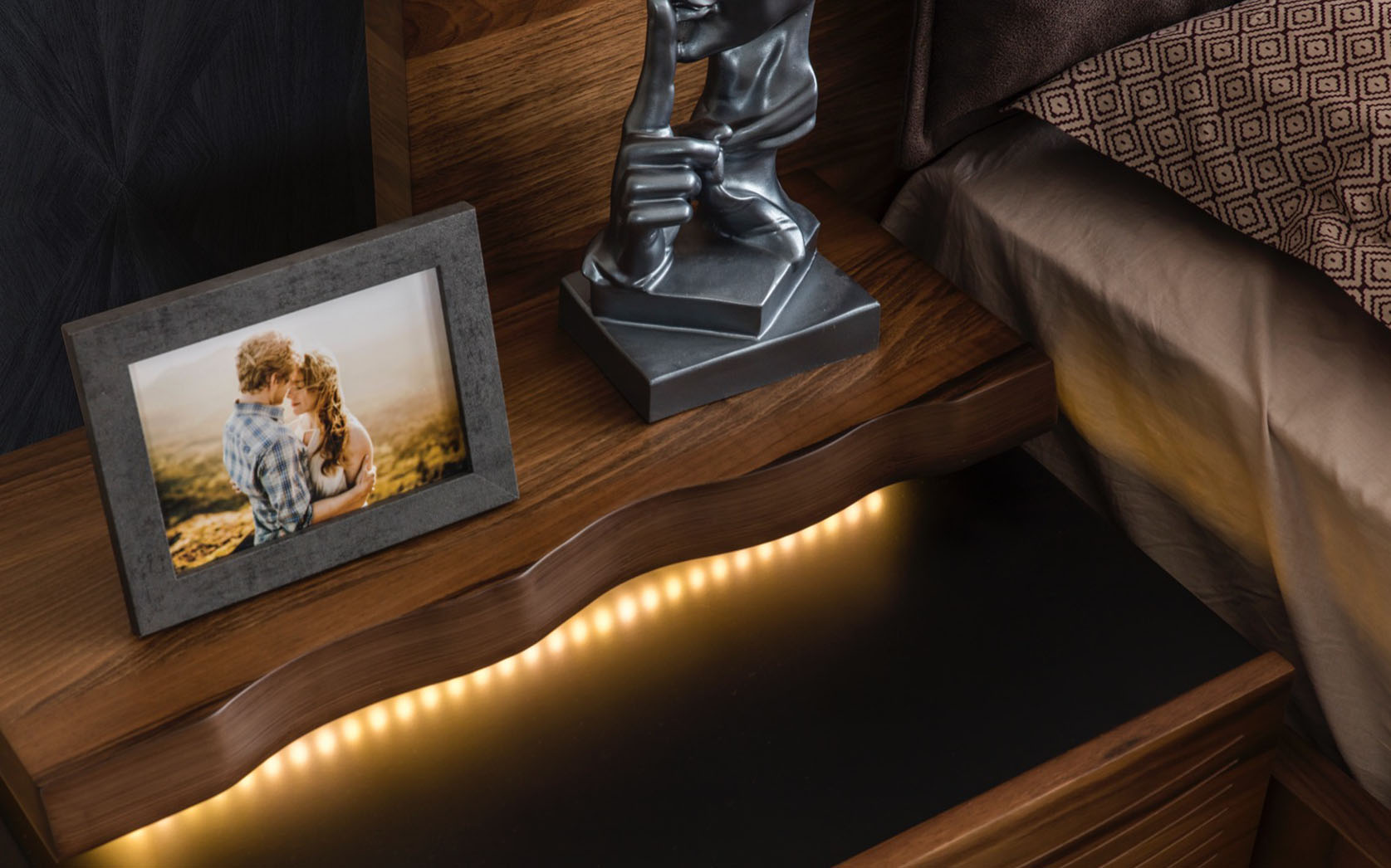 Tonza Home & Tonza Furniture