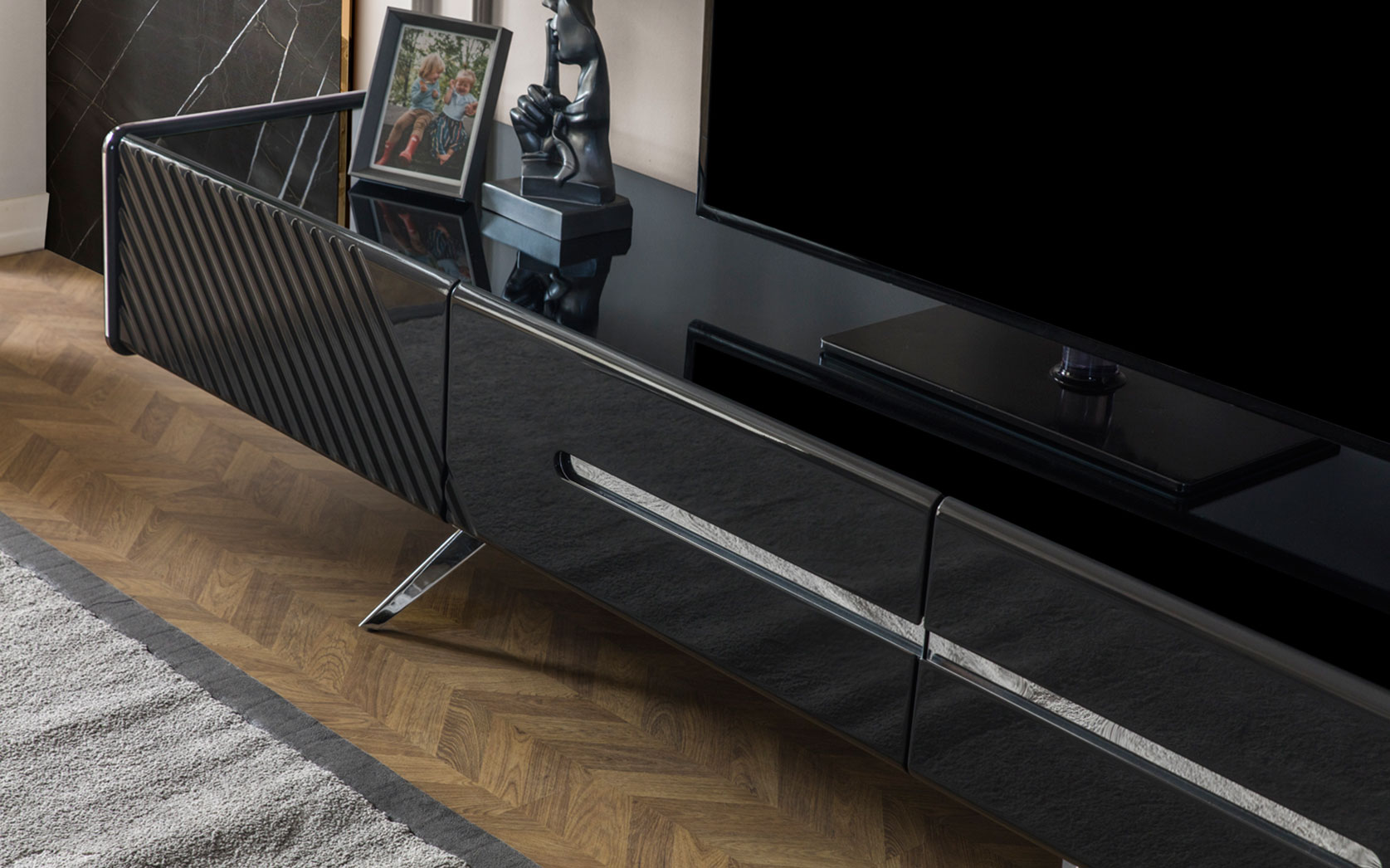 Tonza Home & Tonza Furniture