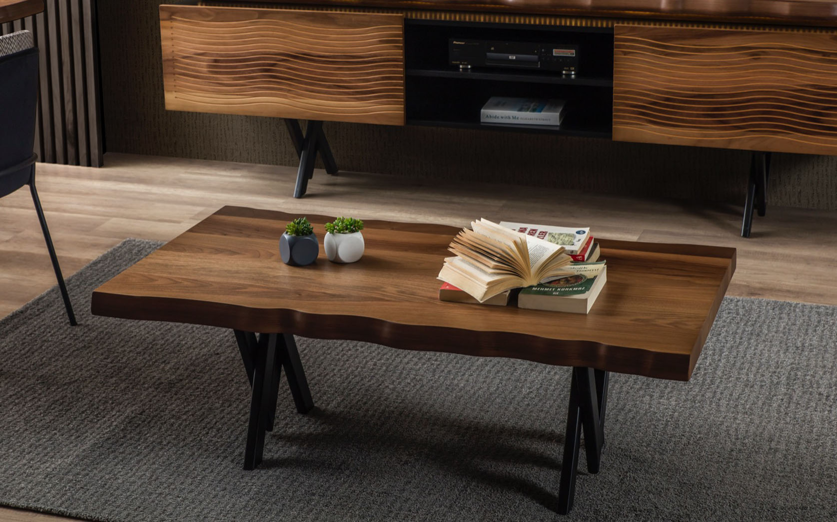Tonza Home & Tonza Furniture